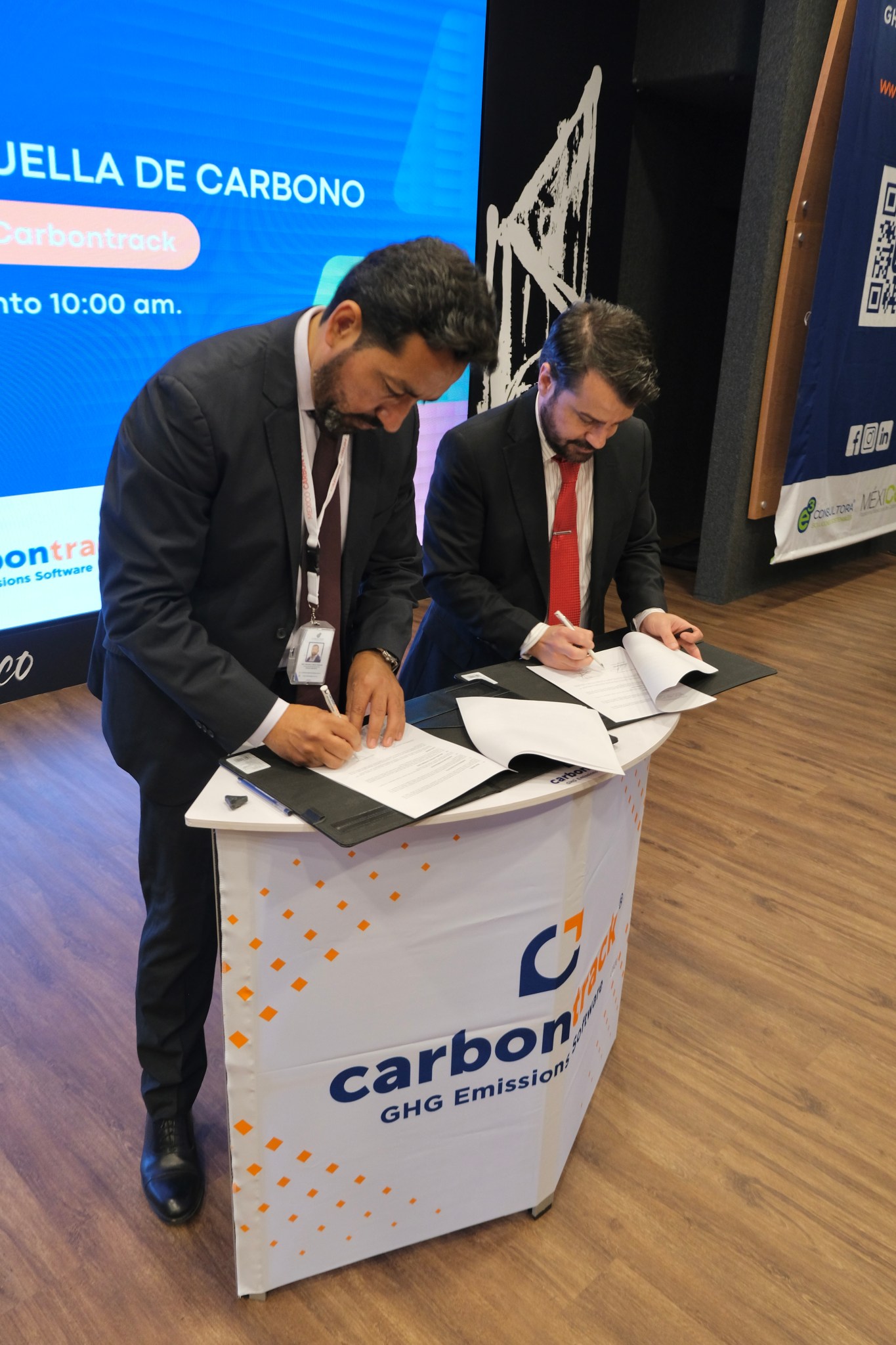 Carbontrack: La nueva plataforma para medir la huella de carbono en México. - Hablemos de Bolsa