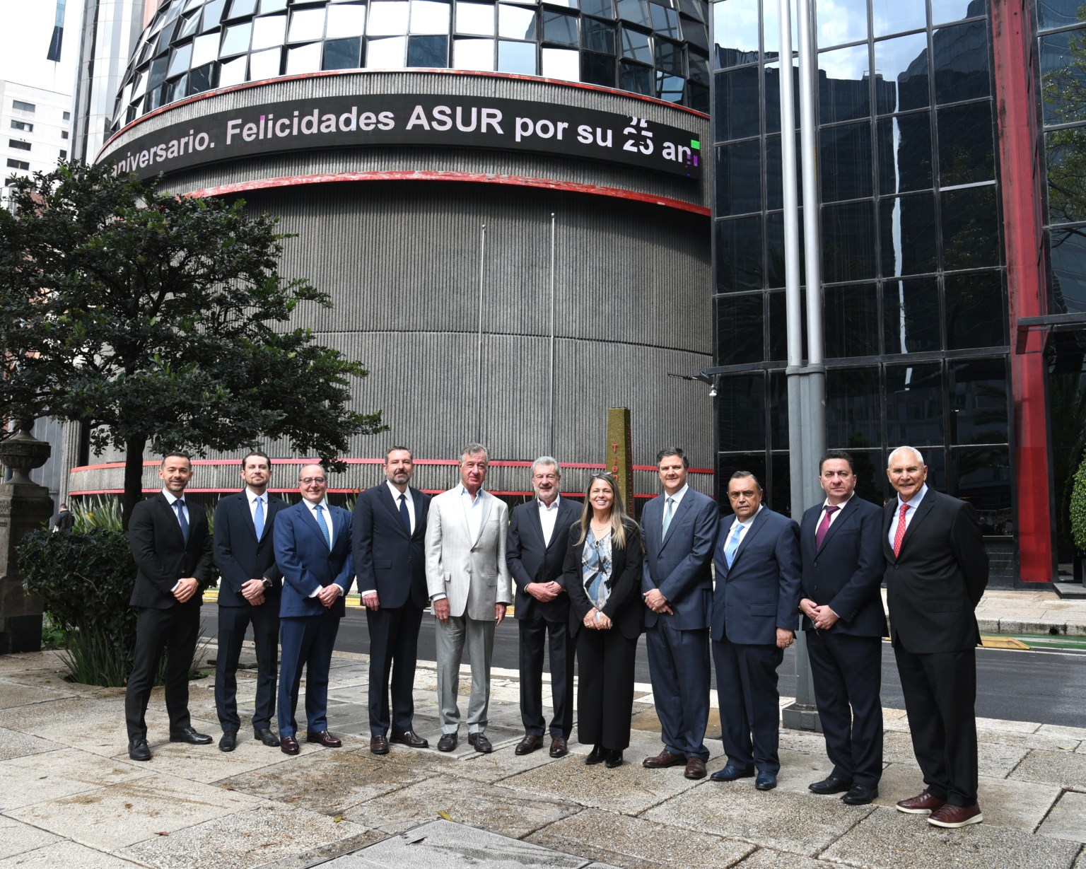ASUR cumplió 25 años en la Bolsa Mexicana - Hablemos de Bolsa